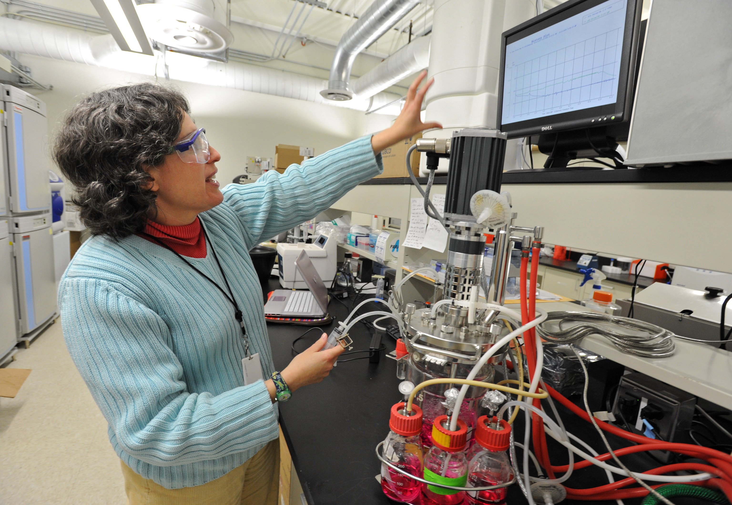 CNSE Partnering with DeepSeq on Generative AI for Drug Research | University at Albany